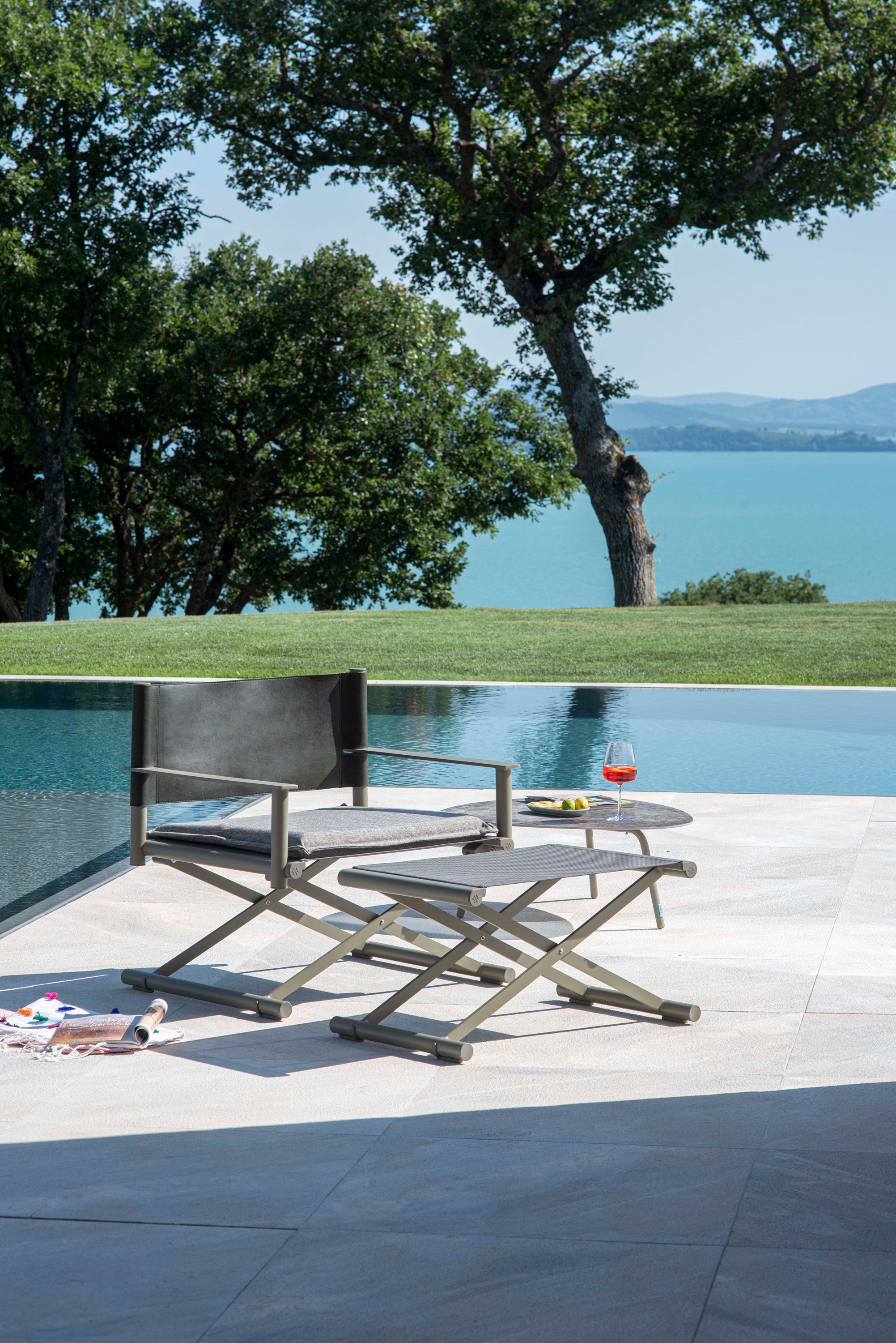 TERRA FOOT STOOL | 723 - Stools from EMU Group | Architonic