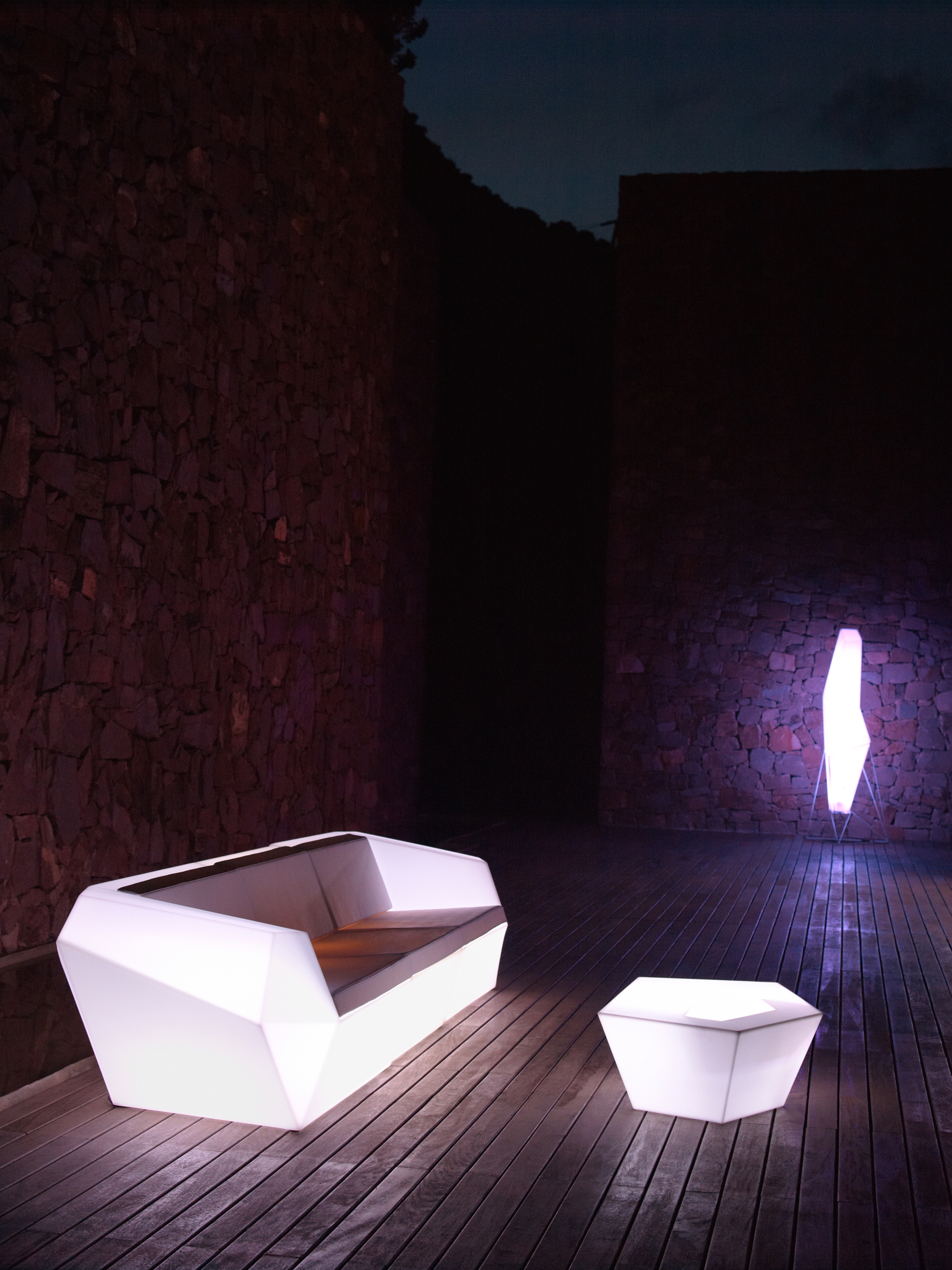 FAZ BENCH - Benches from Vondom | Architonic