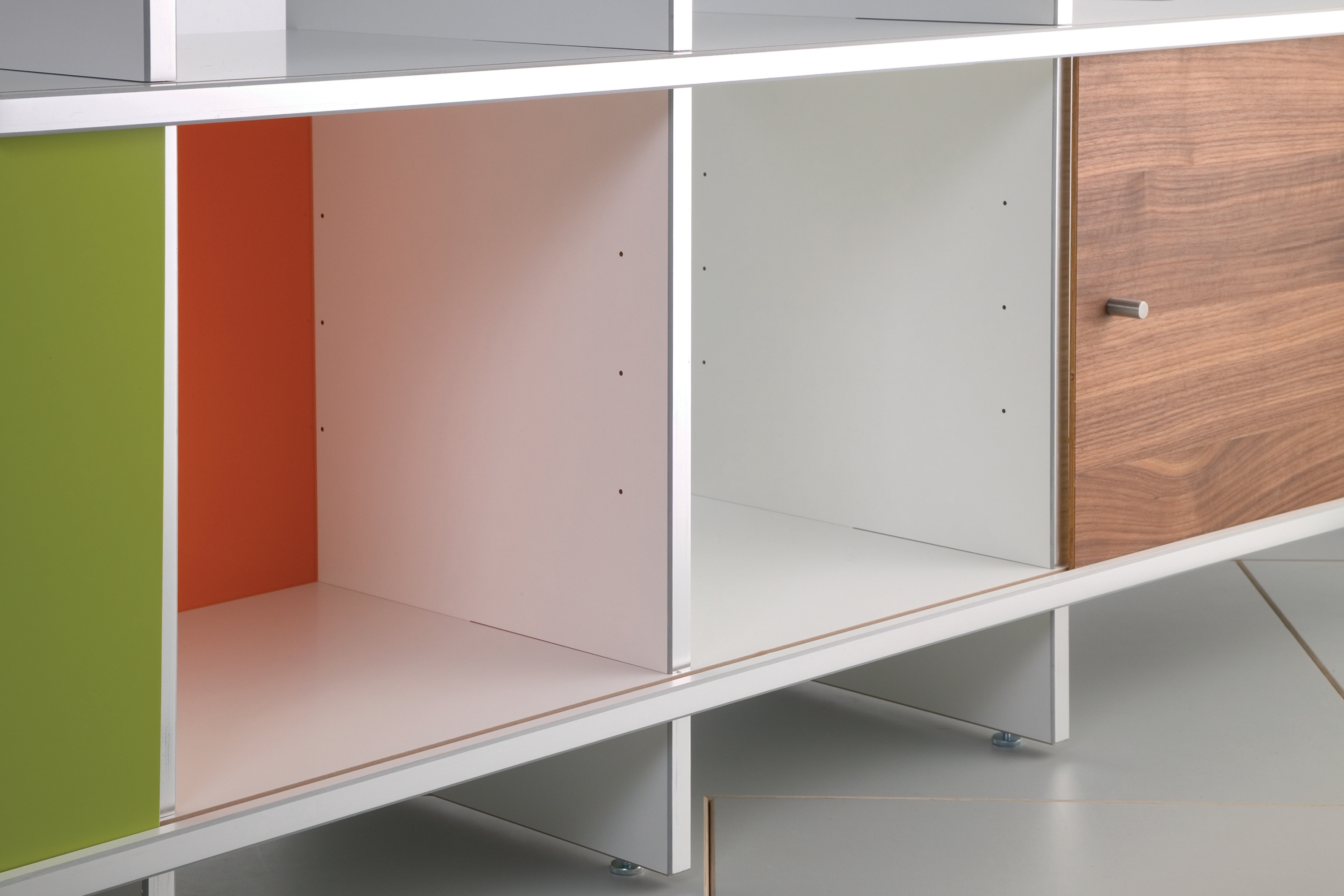 QR W-NA SHELF - Shelving from OLIVER CONRAD | Architonic