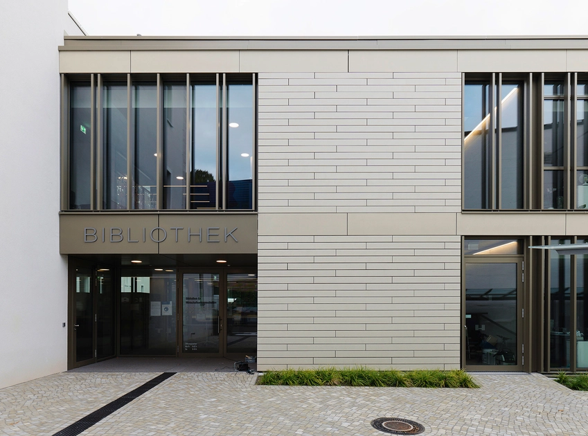 ÖKO SKIN | LIBRARY OF ECONOMICS - Concrete panels from Rieder | Architonic