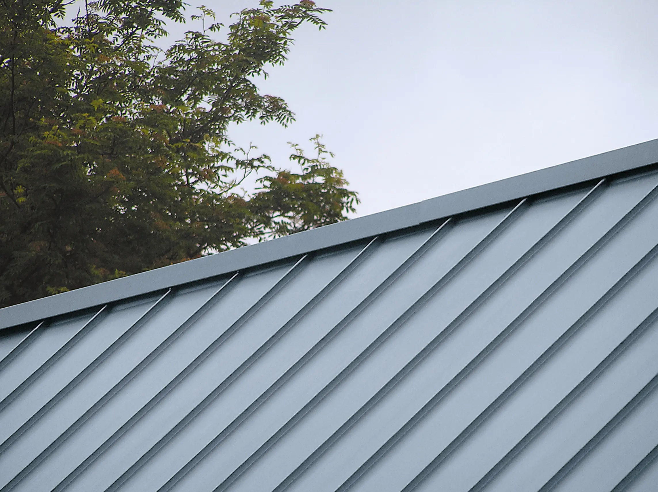 ROOF COVERING | ANGLED STANDING SEAM - Roofing systems from RHEINZINK ...