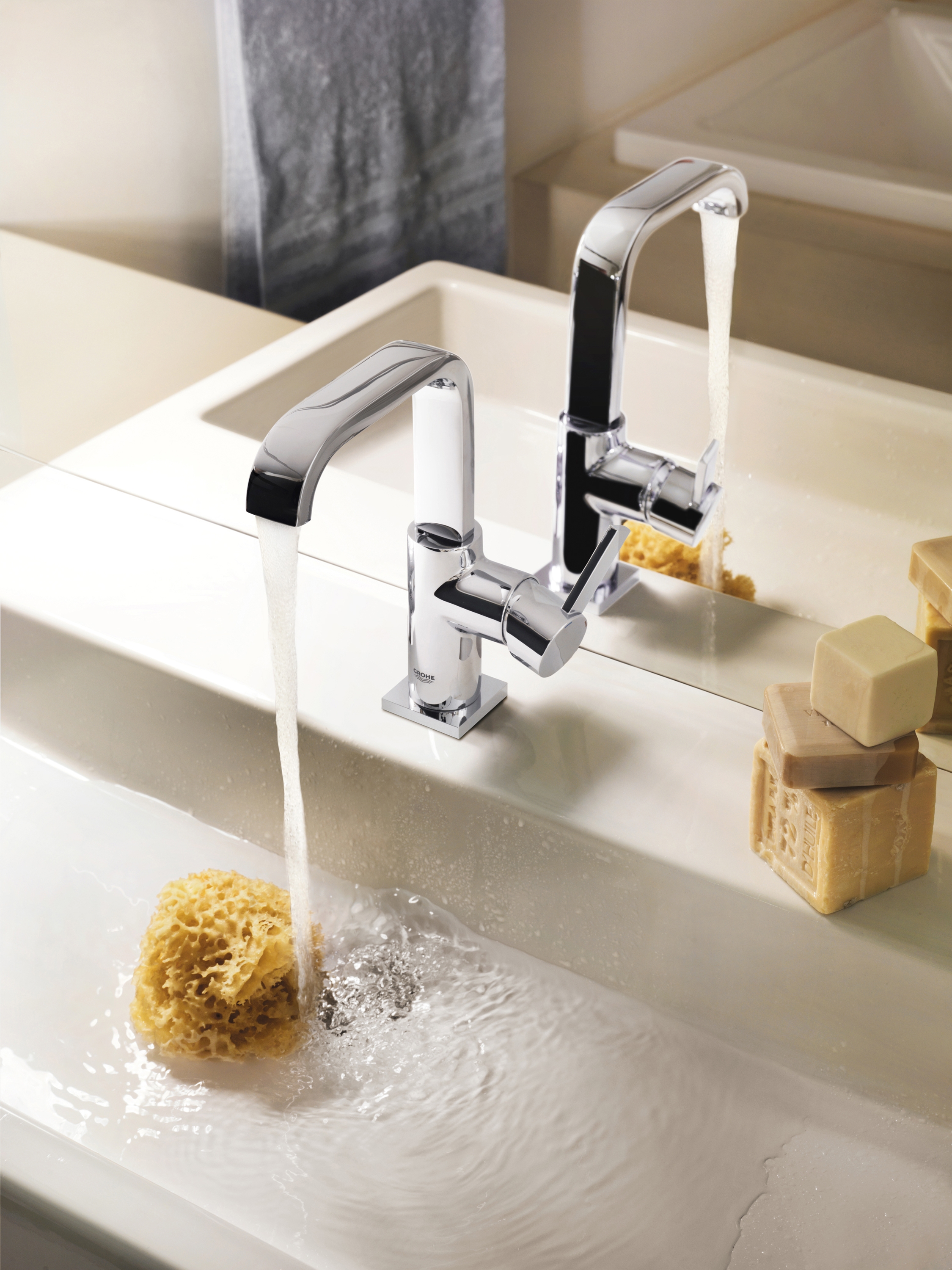ALLURE THERMOSTAT WITH INTEGRATED 2-WAY DIVERTER - Bath taps from GROHE ...