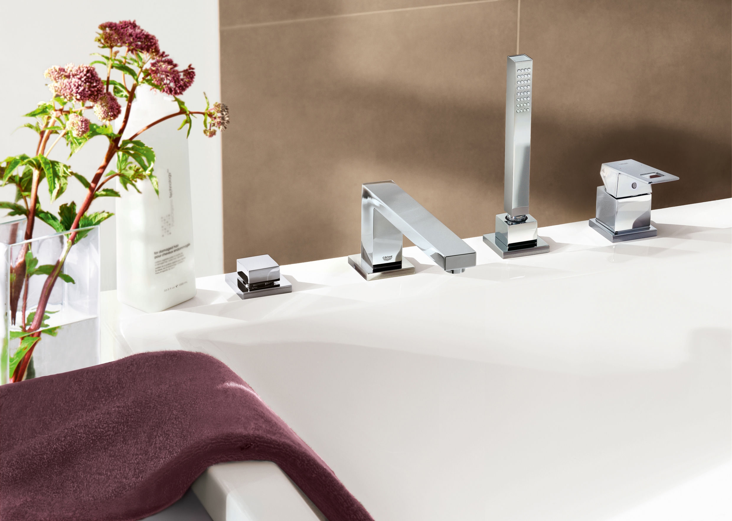 BOTTLE TRAP - Bathroom taps accessories from GROHE | Architonic