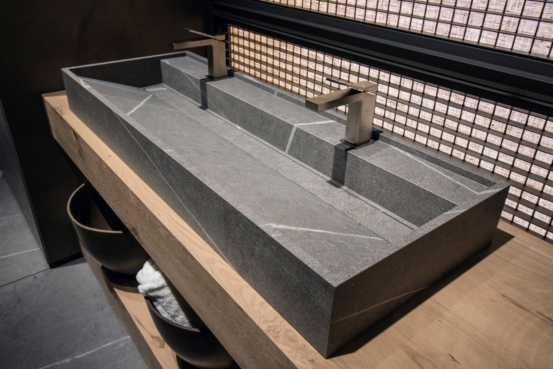 HYDRA 117X43 SENDA GRIS NATURAL - Wash basins from INALCO | Architonic