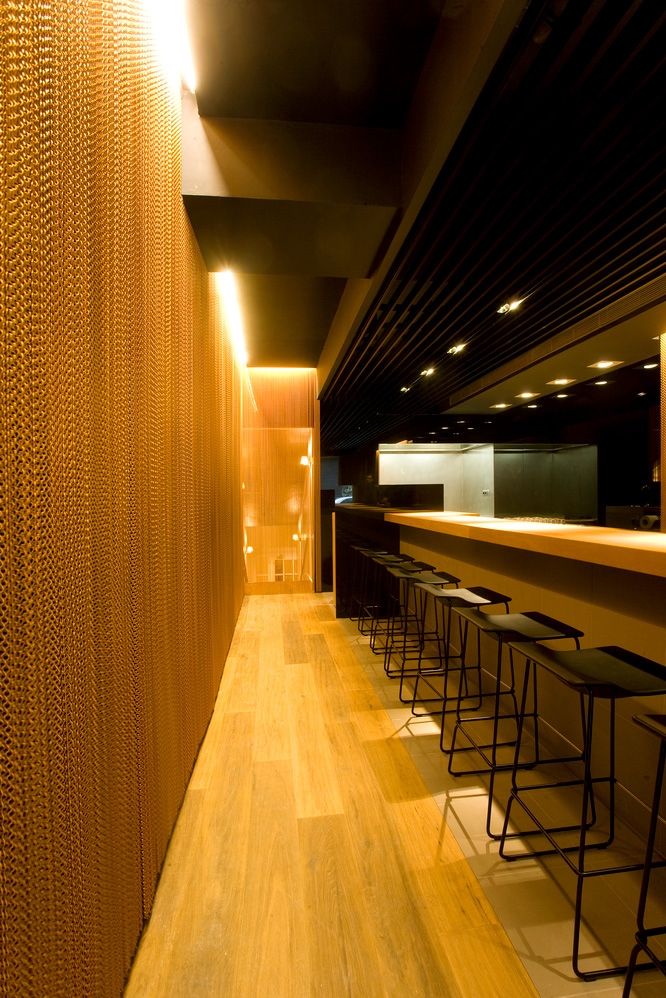 WALLCOVERING - Metal meshes from Kriskadecor | Architonic