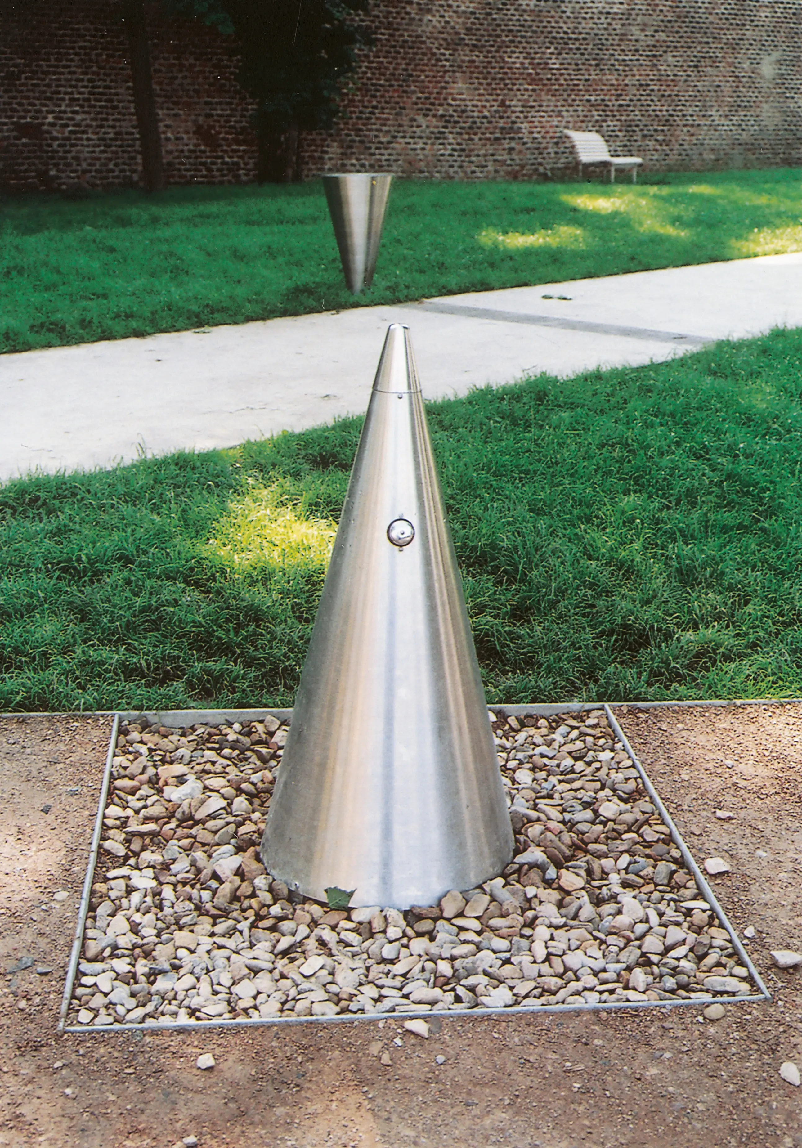 HYDRO | HD310 TRINKPFOSTEN - Trinkbrunnen von mmcité | Architonic