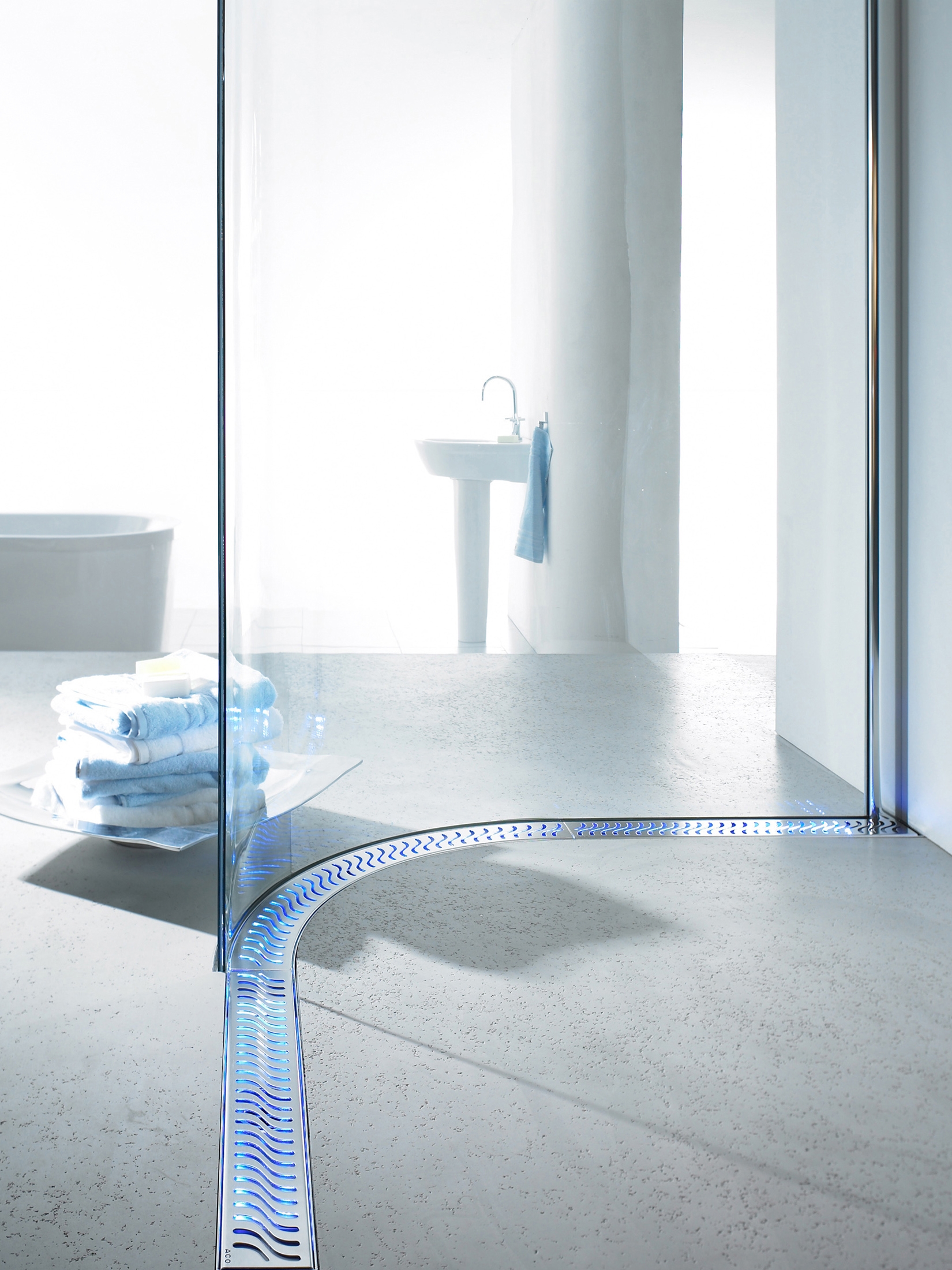 ACO SHOWERDRAIN E-LINE ANGLED WAVE - Linear drains from ACO Haustechnik ...
