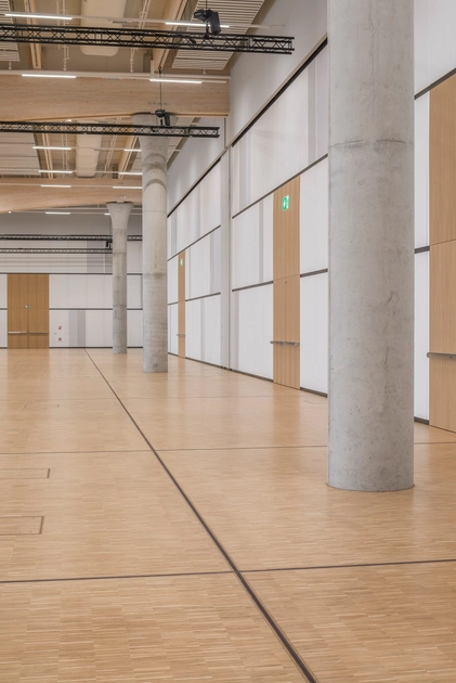 HYDRO COMFORT - Modular flooring systems from Lindner Group | Architonic