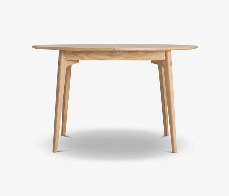 DULWICH ROUND EXTENDING TABLE | OAK - Dining tables from Case Furniture ...