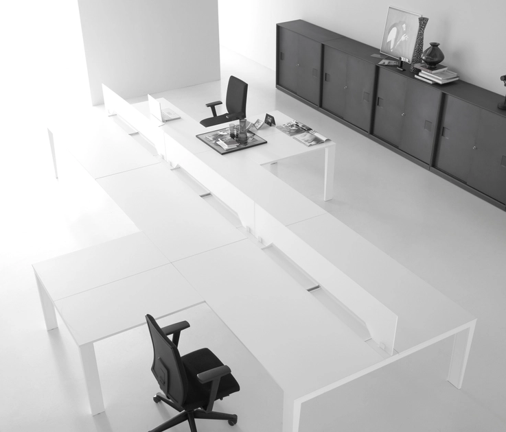 MAHIA OPERATIVE - Desks from Famo | Architonic