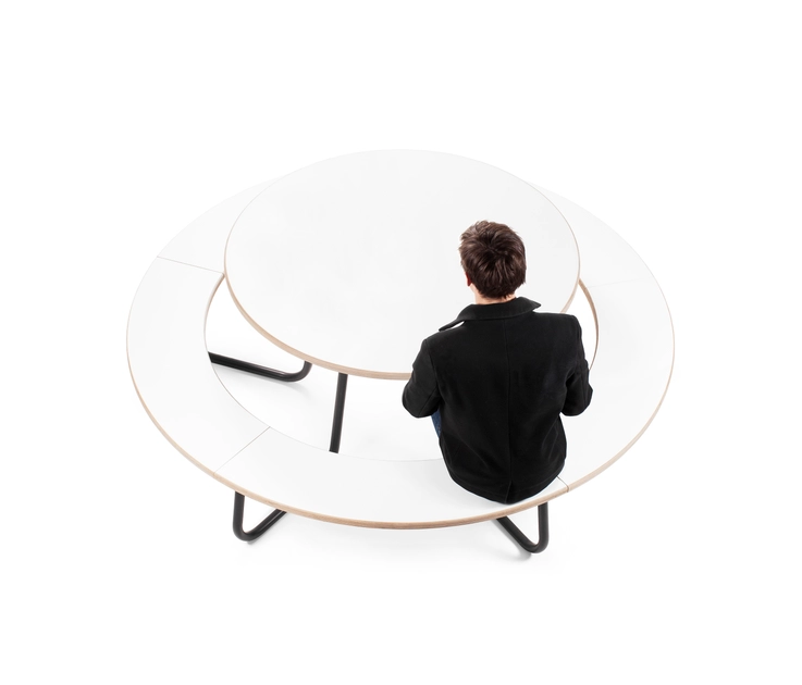 HOTSPOT - Table-seat combinations from OBJEKTEN | Architonic