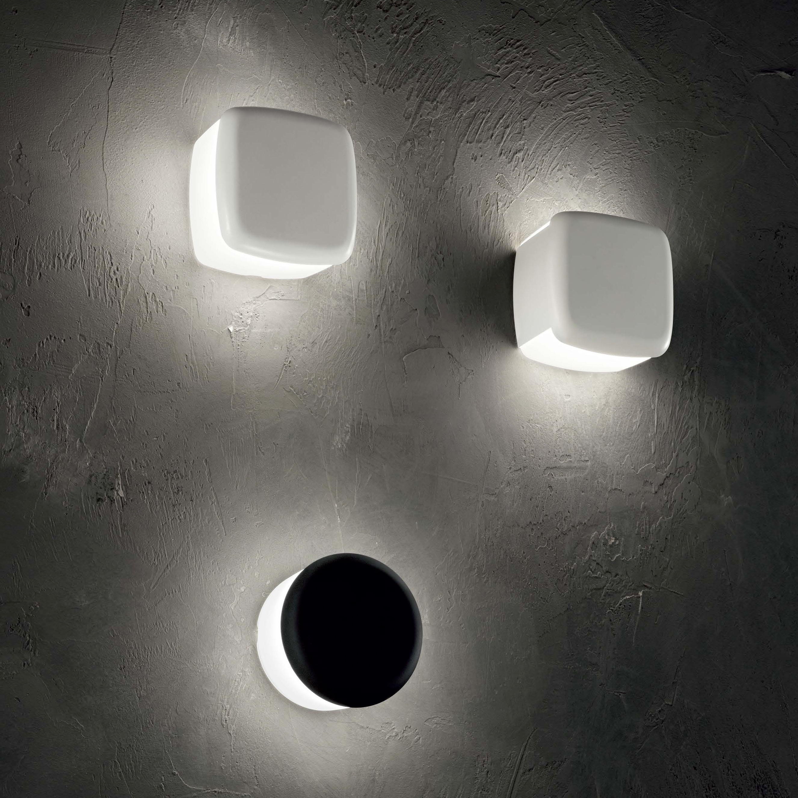 MINIWHITE_COVER - Wall lights from Linea Light Group | Architonic