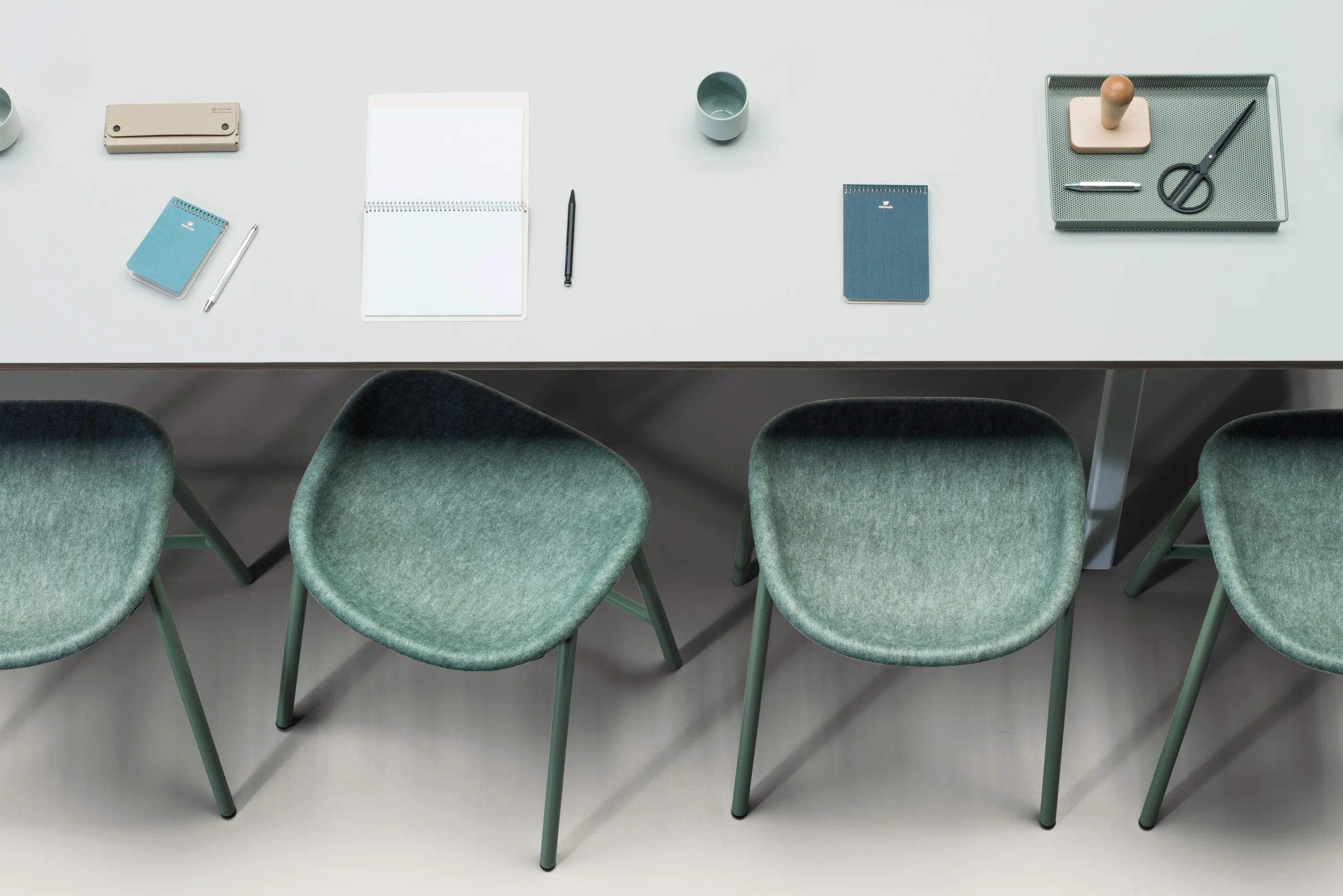 BIG MODULAR TABLE SYSTEM 95 - Dining tables from De Vorm | Architonic