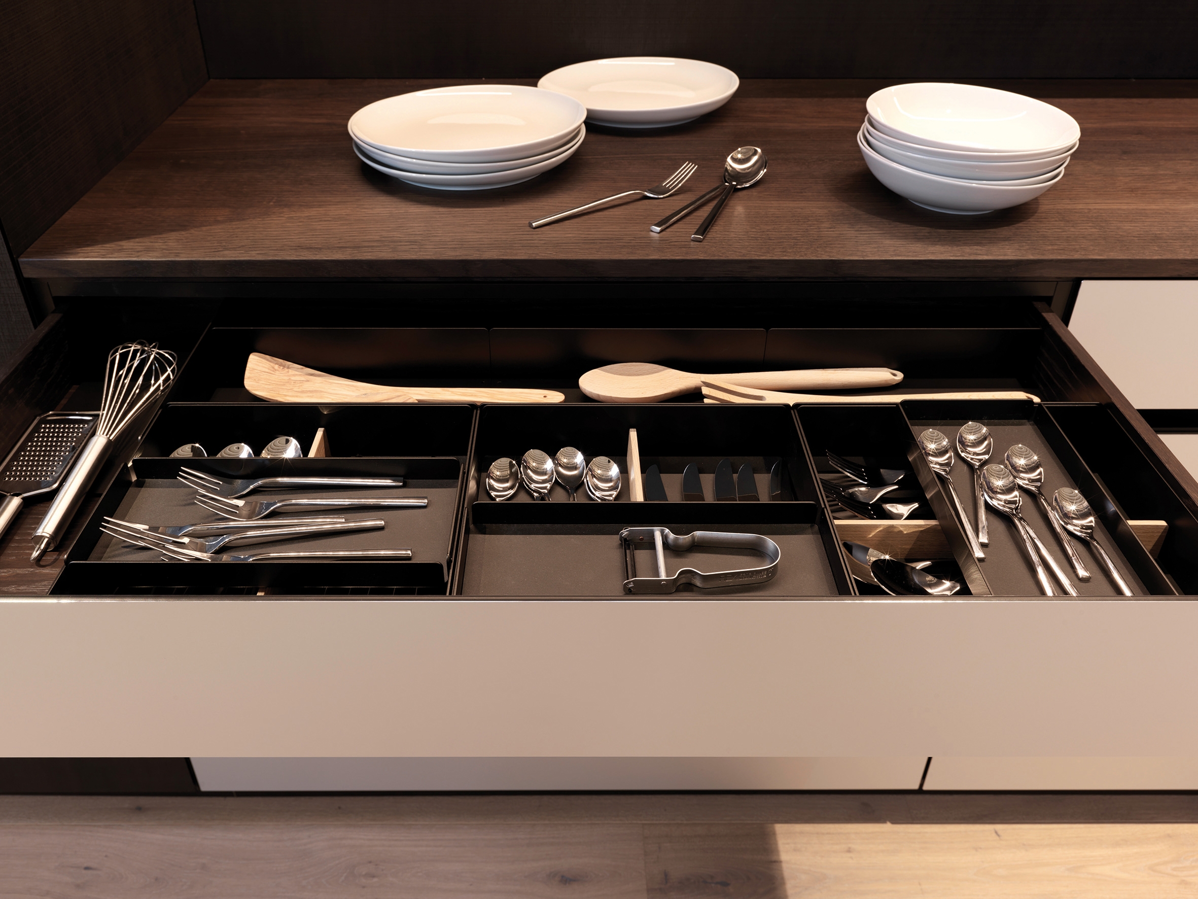 OREA 1 | FLASCHENHALTER - Kitchen organization from Orea | Architonic