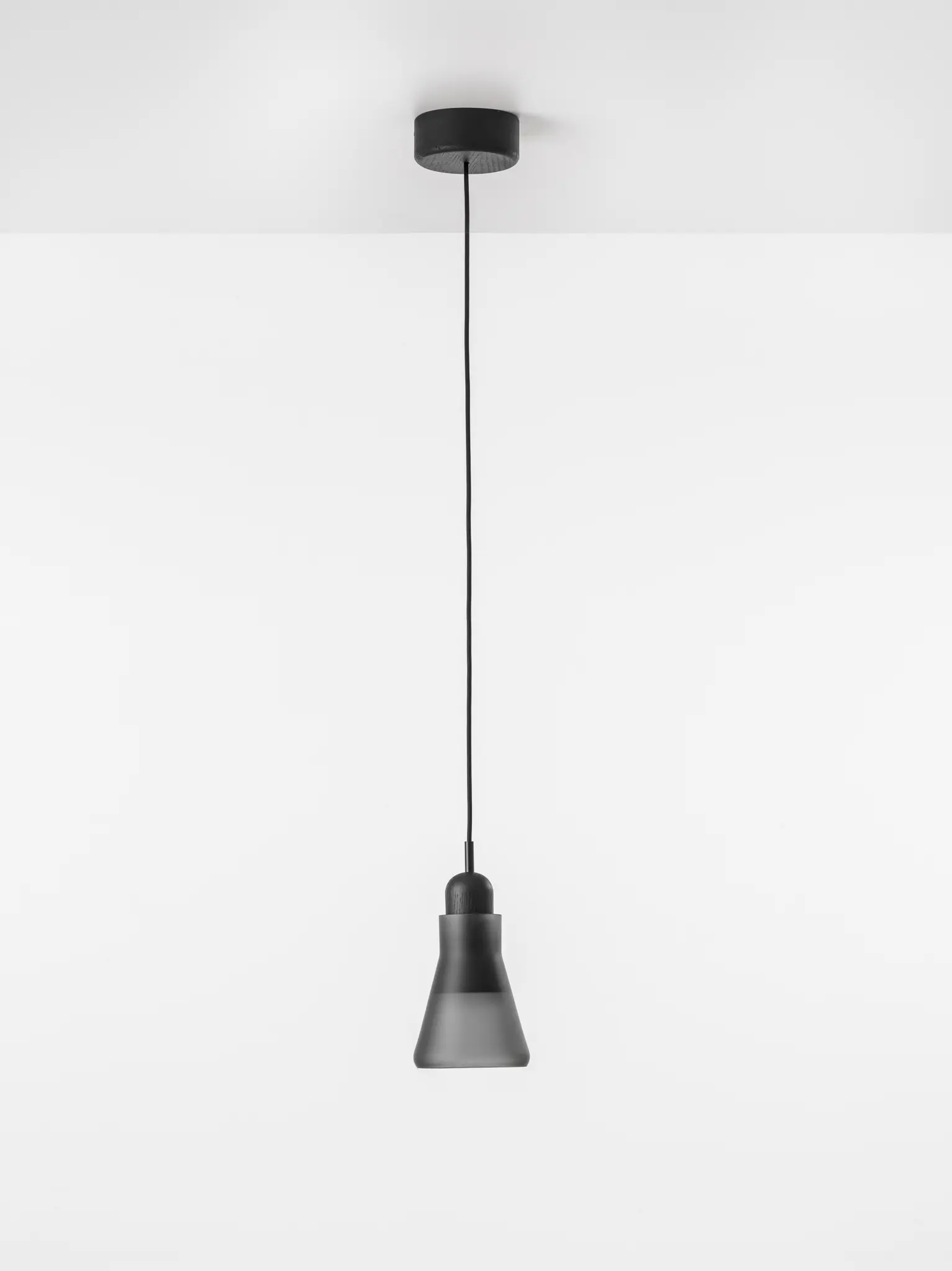 SHADOWS XL PC976 - Pendelleuchten von Brokis | Architonic