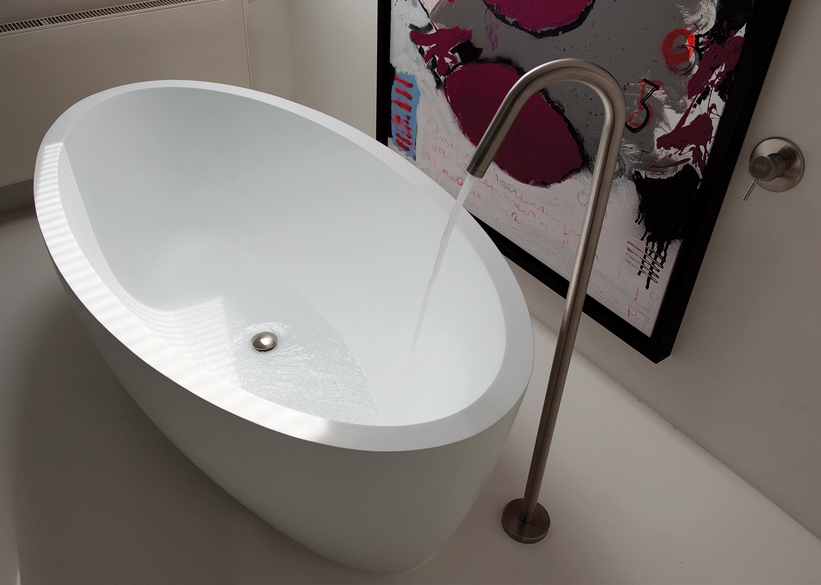 JEE-O SLIMLINE CEILING SHOWER ARM - Shower controls from JEE-O | Architonic
