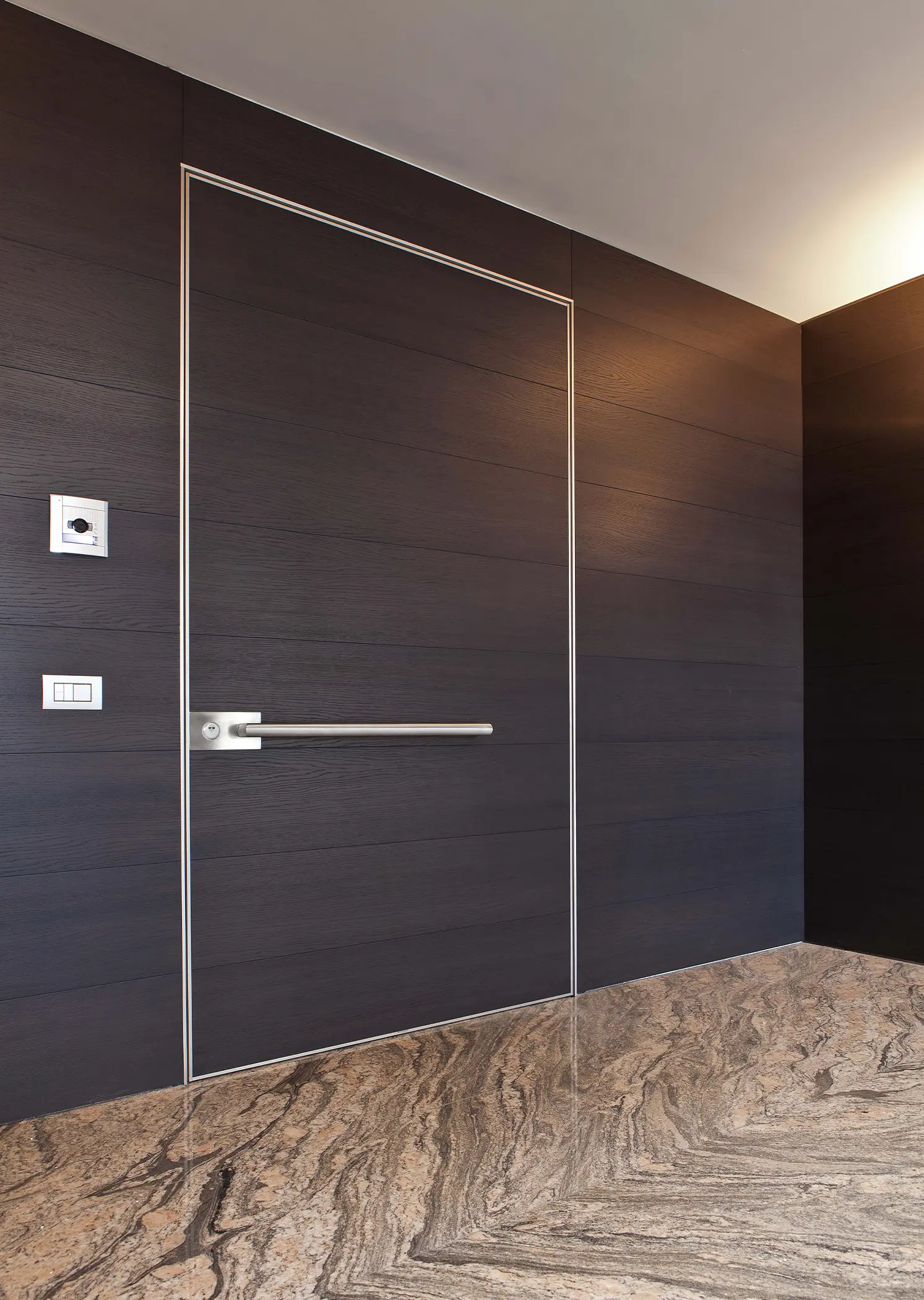 SYNUA WALL SYSTEM - BOISERIE - Entrance doors from Oikos Venezia ...