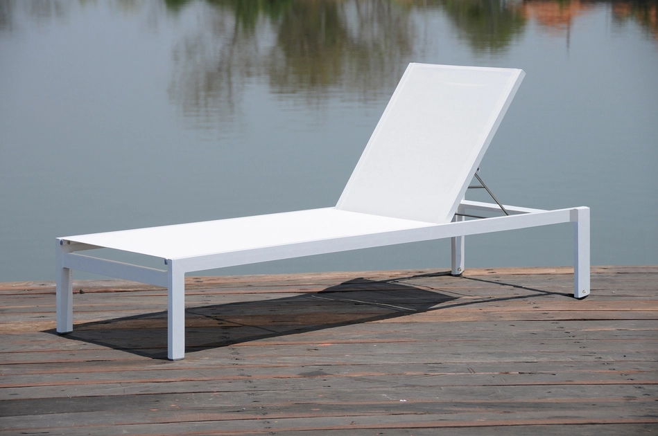 QUADRATO STACKABLE SUNBED - Sun loungers from jankurtz | Architonic