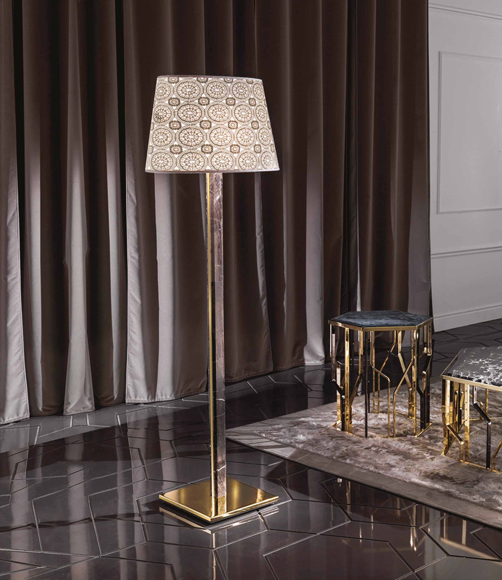 AKILELE - Free-standing lights from Longhi S.p.a. | Architonic
