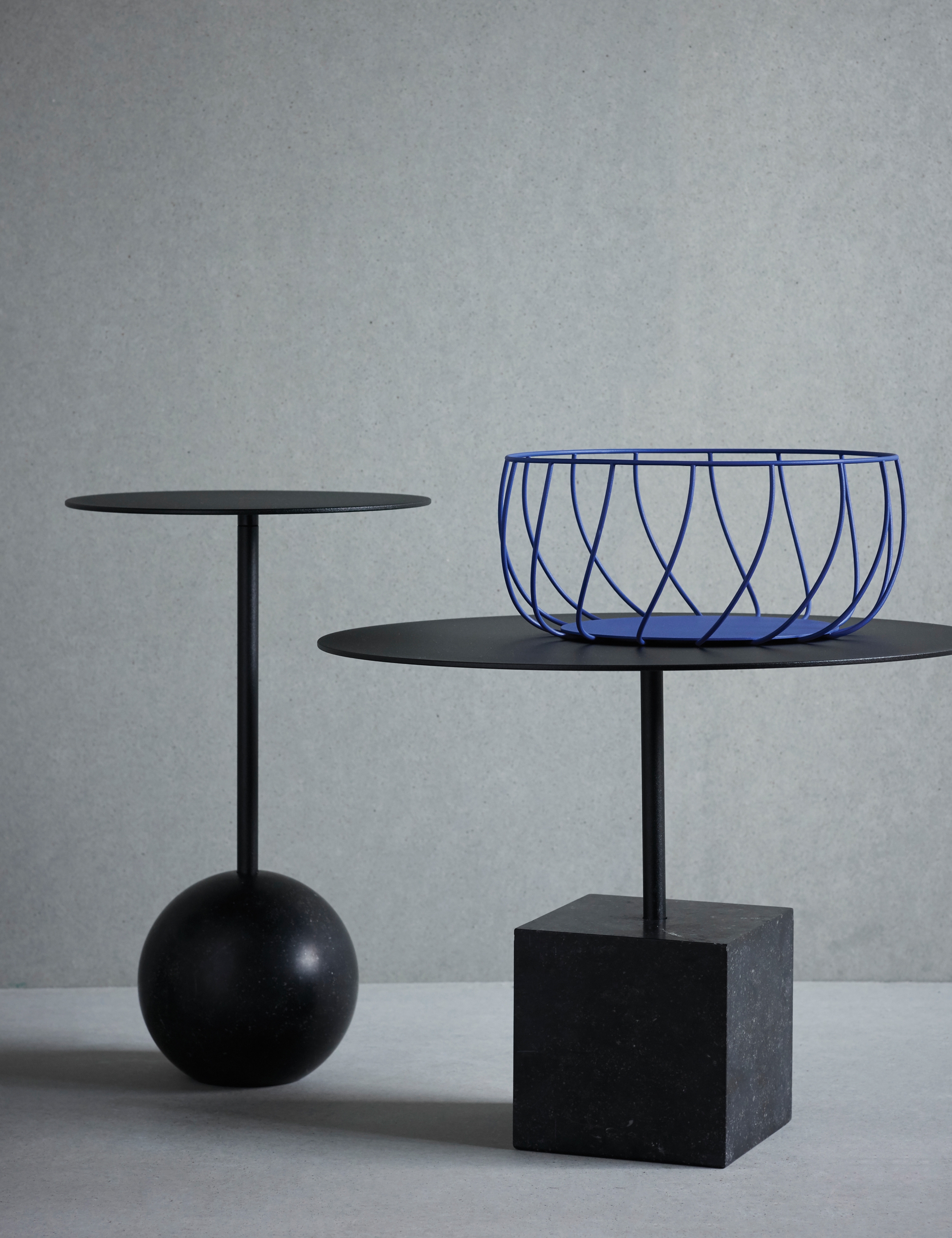 KNOCKOUT SQUARE BASE – Tables d'appoint de Friends & Founders | Architonic