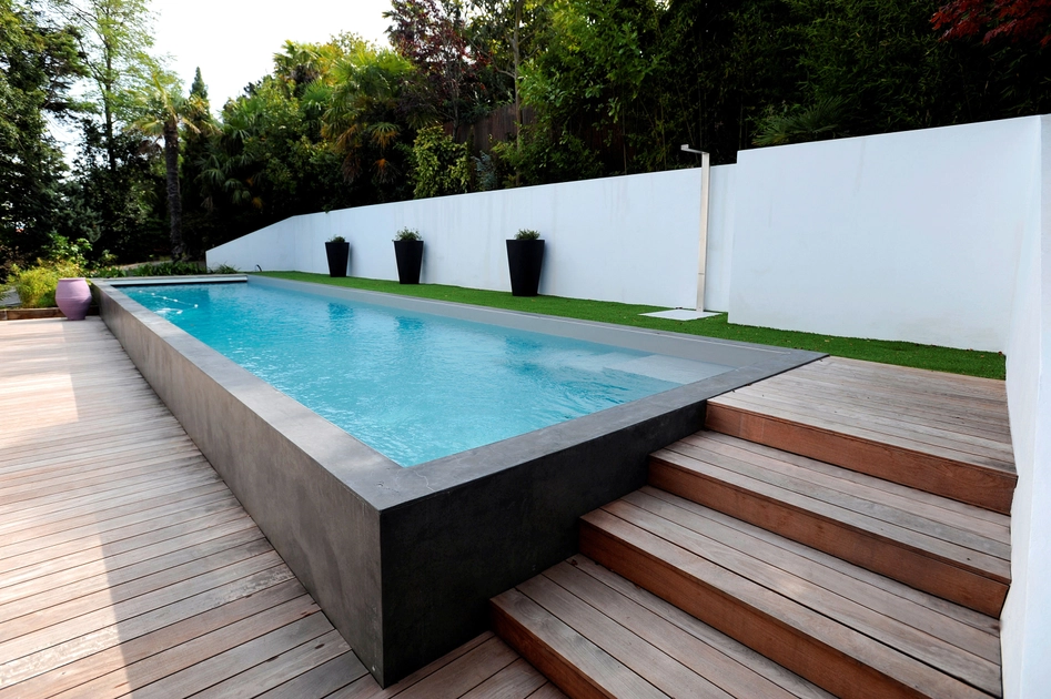 HALF BURRIED POOL - Swimming pools from Piscines Carré Bleu | Architonic