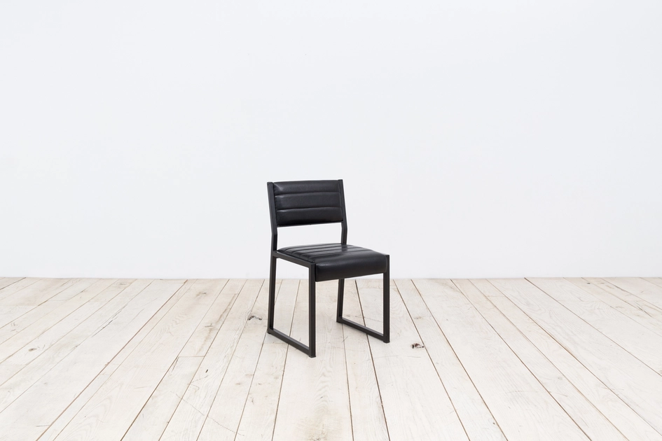 MOO CHAIR - Chairs from Uhuru Design | Architonic