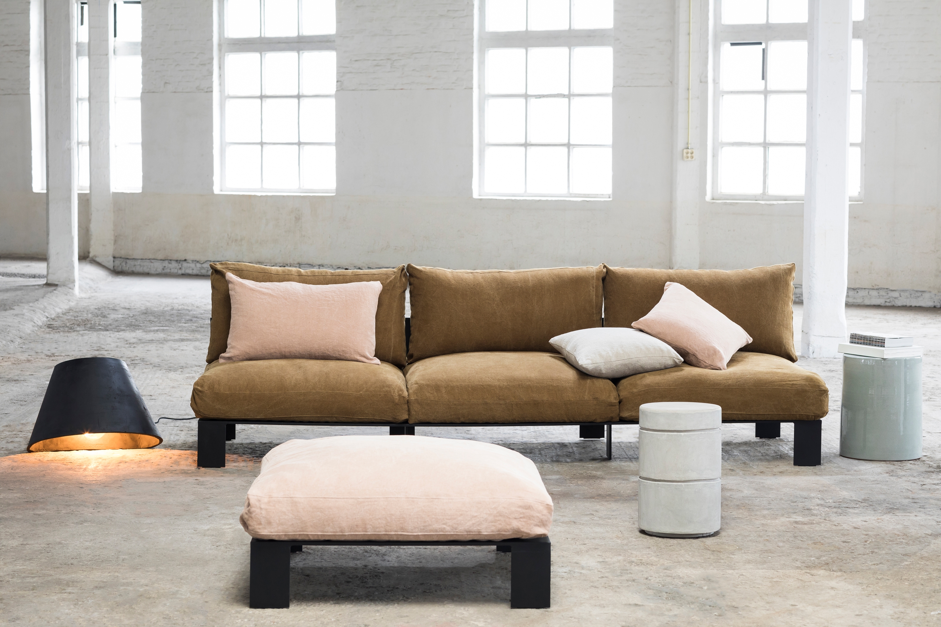 INTERIOR DESIGN BY BEA MOMBAERS BENCH THREE SEATER APRICOT – Sofás de ...