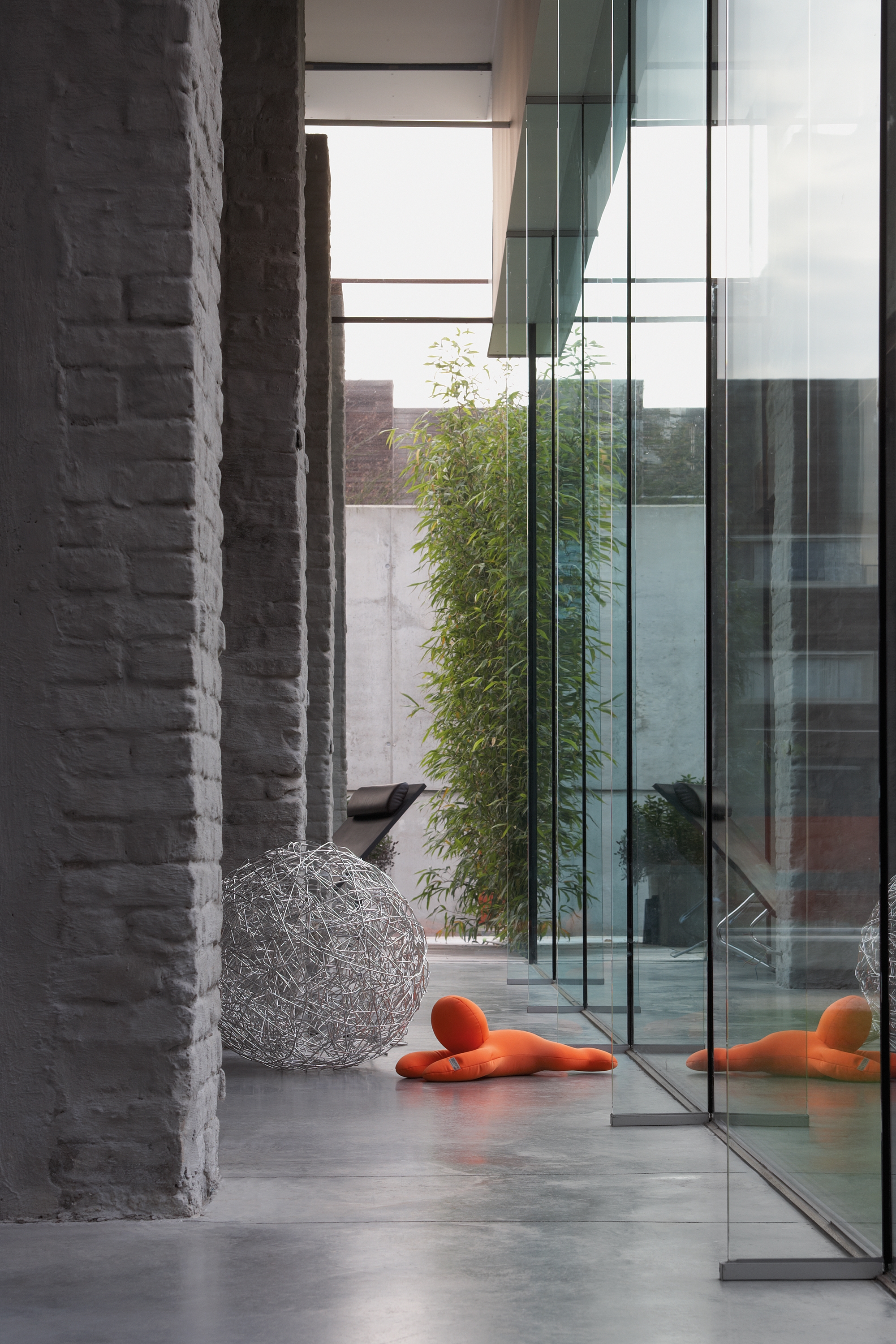 NUVOLATO FLOOR - MAPPLEWOOD - Concrete / cement flooring from Ideal ...