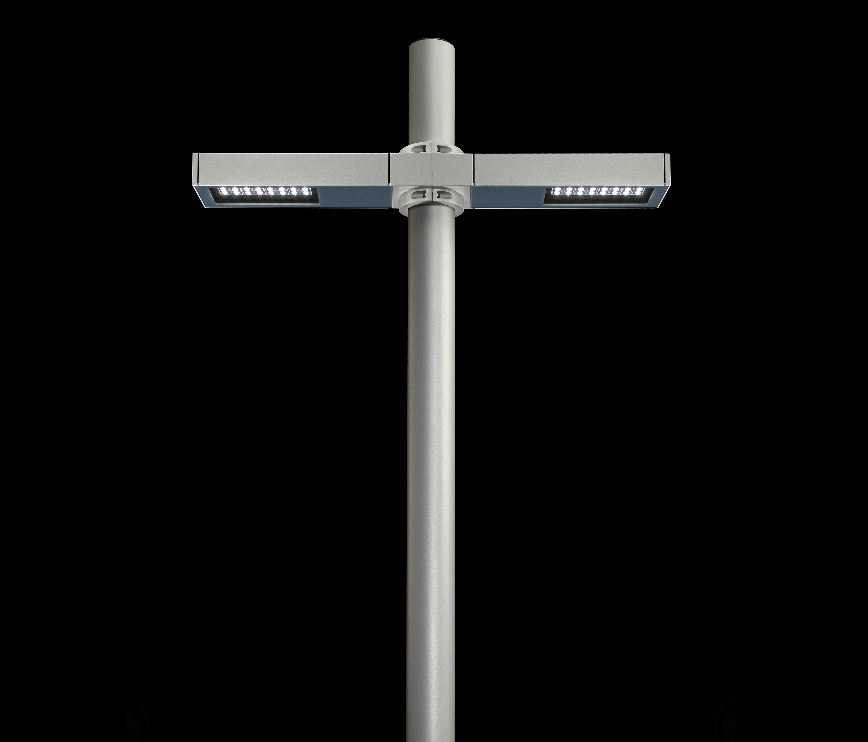 DOOKU 600 POWER LED / POLE Ø 76MM - DOUBLE TOP POLE - STREET LIGHT ...