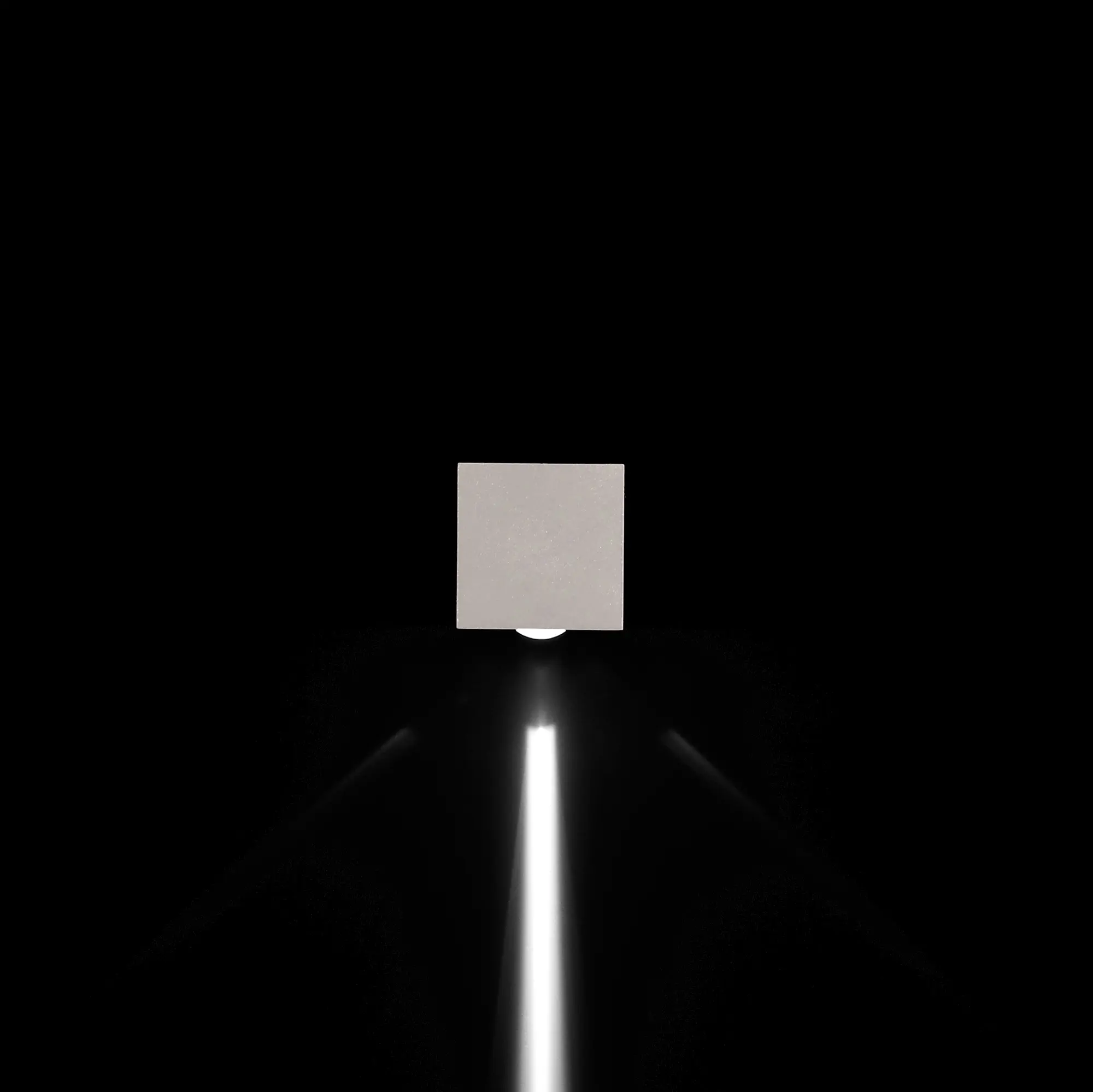 LEO 120 / UNIDIRECTIONAL - NARROW BEAM 4° - CONVEX LENS – Appliques ...