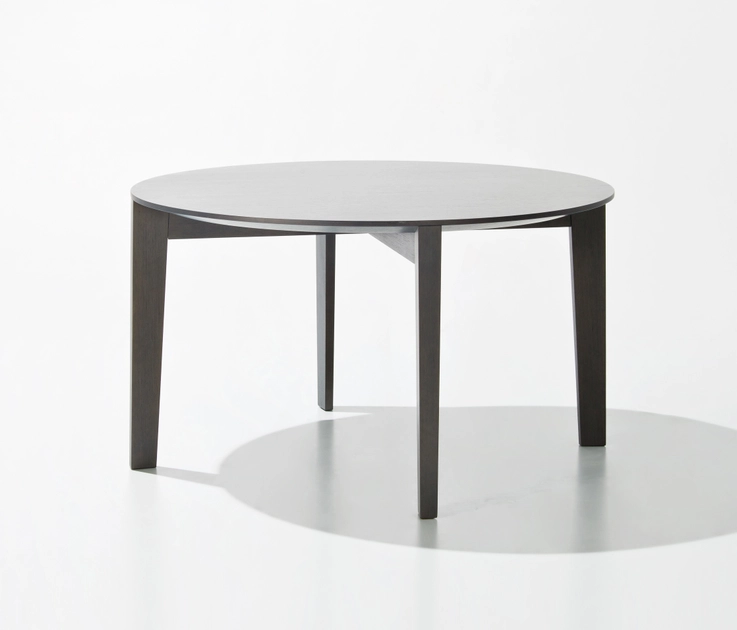 XYLO TABLE - Dining tables from Comforty | Architonic