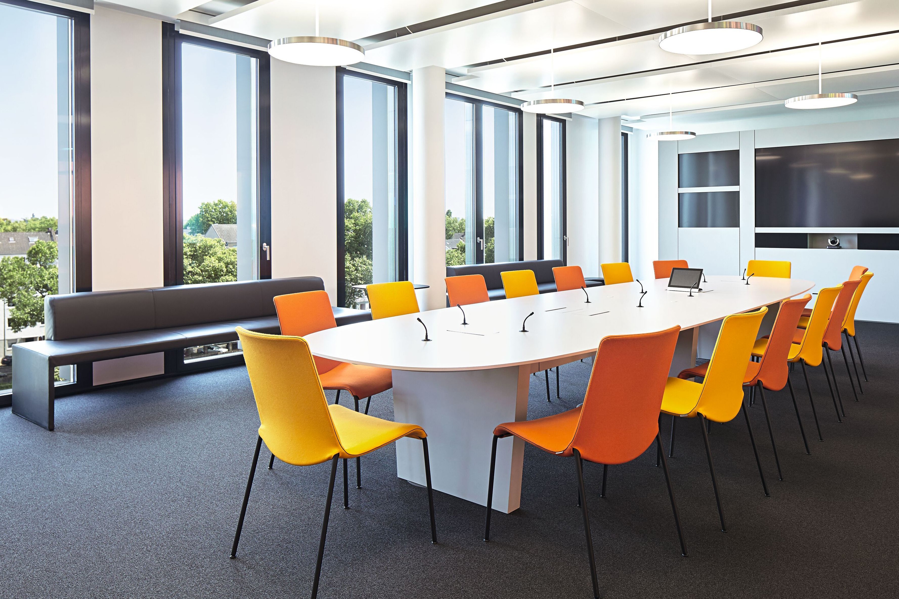 SCALE-MEDIA CONFERENCE TABLE - Contract tables from Walter K. | Architonic