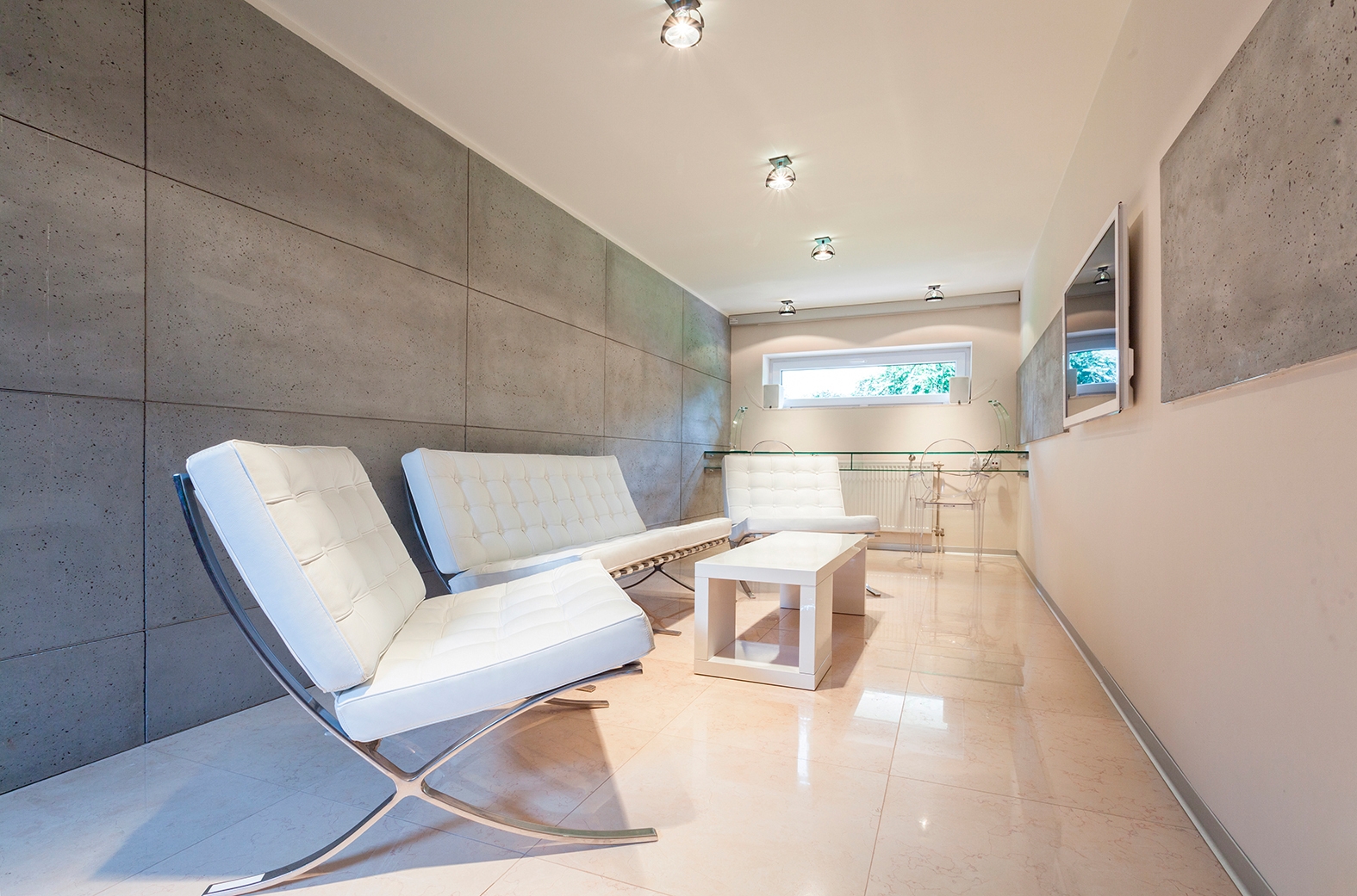 ROYAL 19120 WHITE - Natural leather from BOXMARK Leather GmbH & Co KG ...