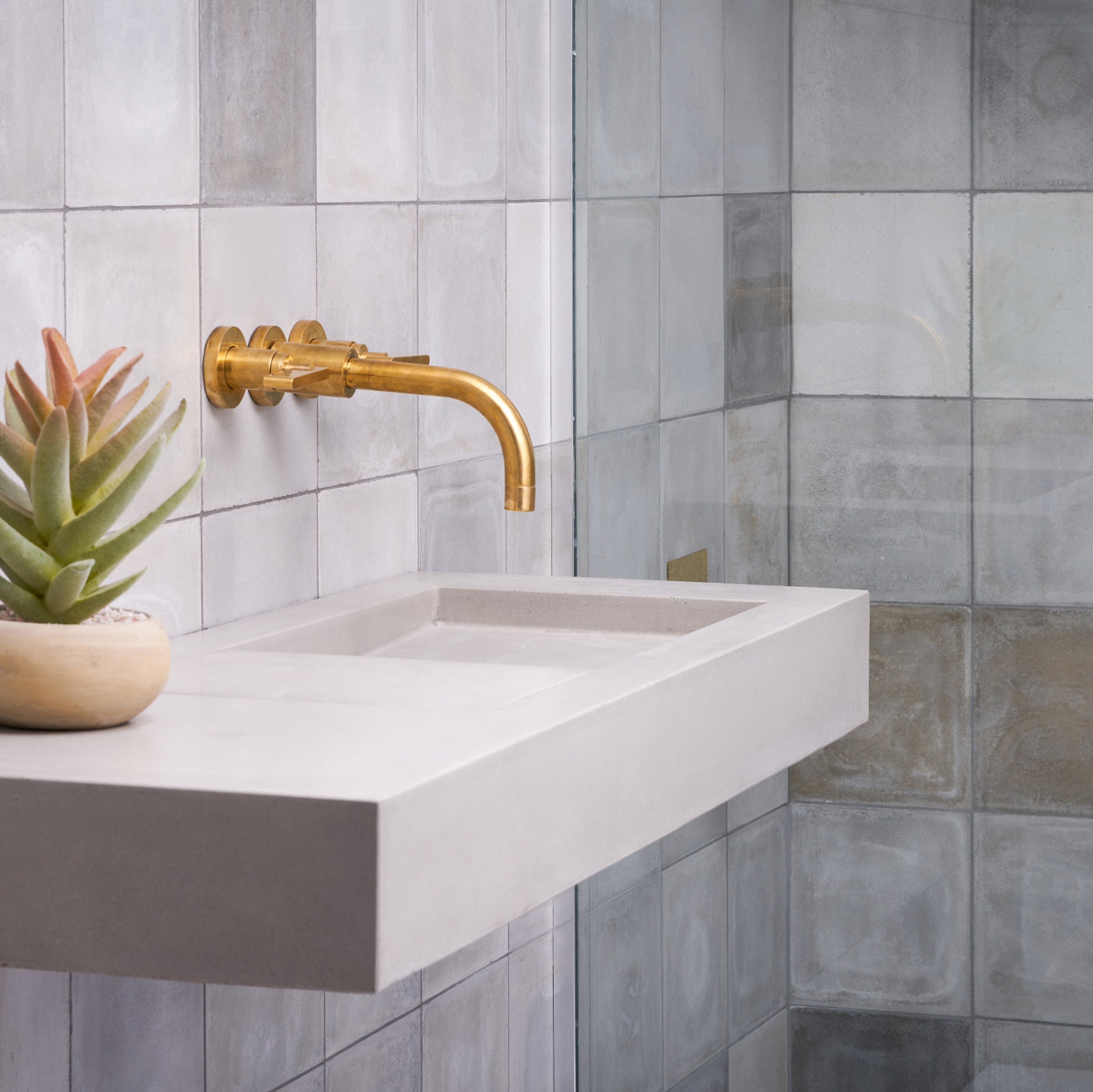 FLOR MINI - Wash basins from Kast Concrete Basins | Architonic