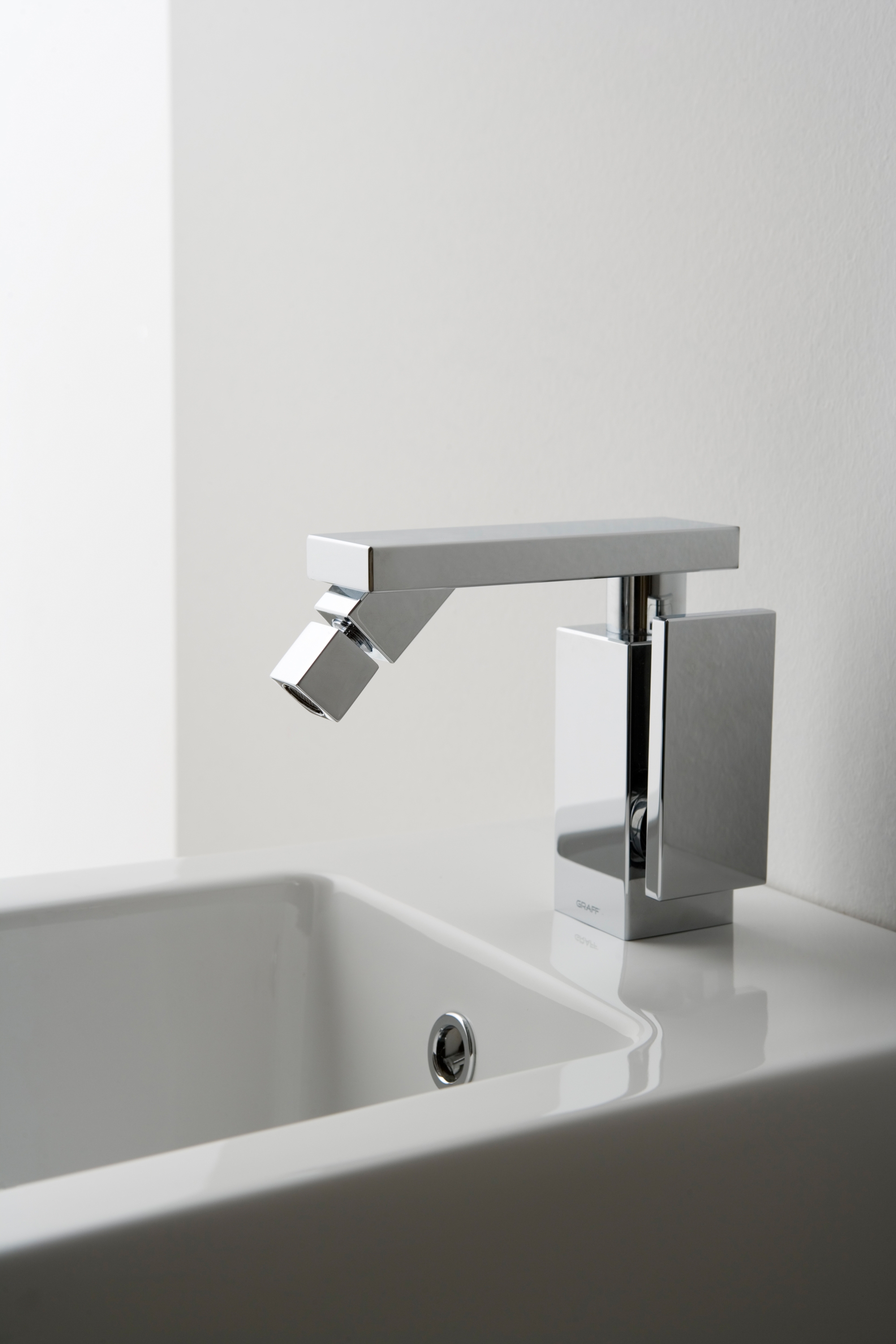 SOLAR - SINGLE LEVER BIDET MIXER - Bidet taps from Graff | Architonic