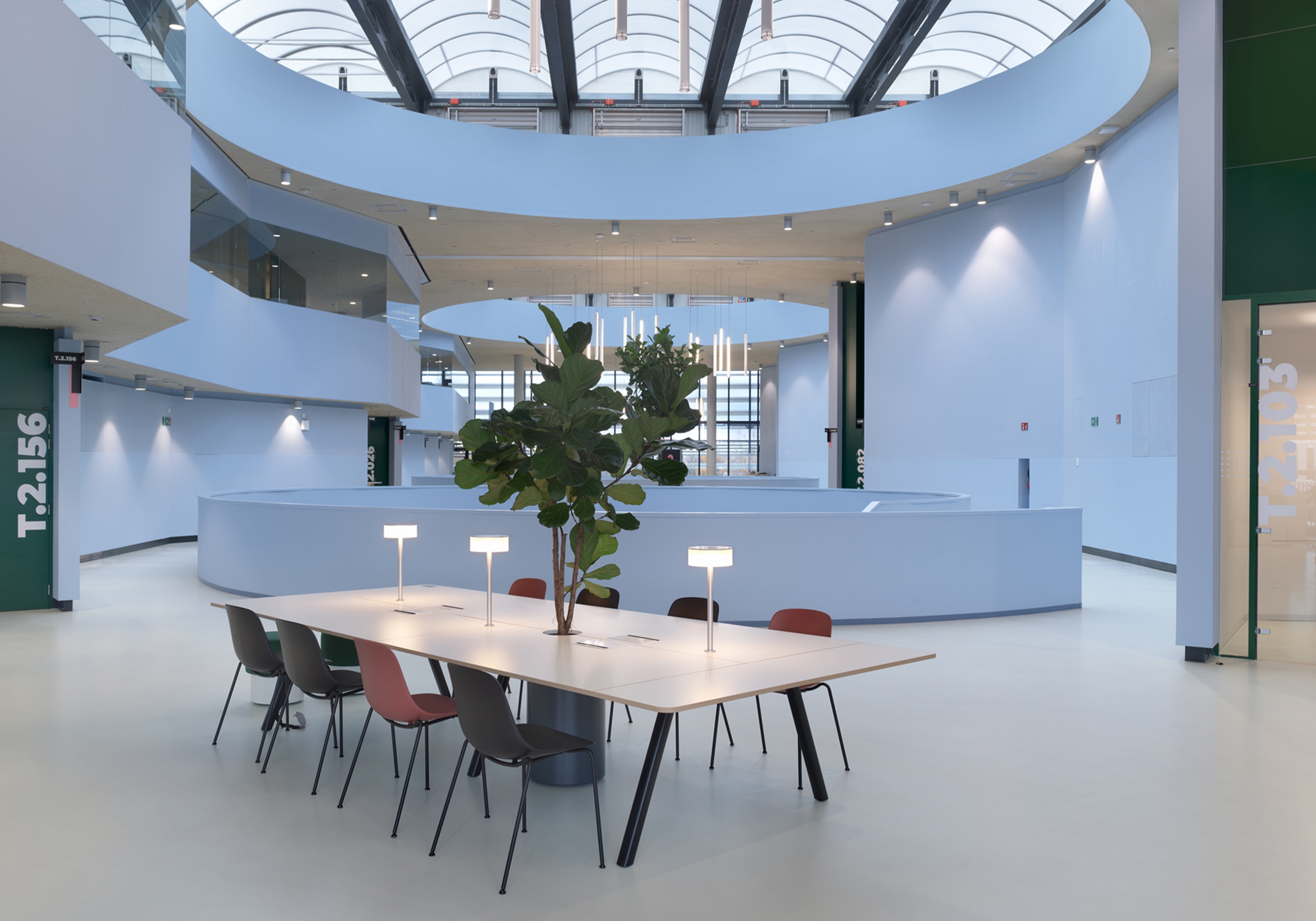 PURE LOOP MONO SWIVEL WITH CASTORS - Chairs from Infiniti | Architonic