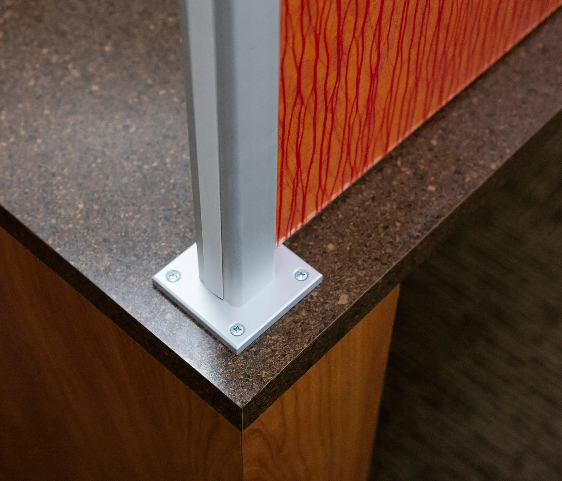 SQUARE EXTRUSION DIVIDERS - Wall partition systems from Gyford StandOff ...