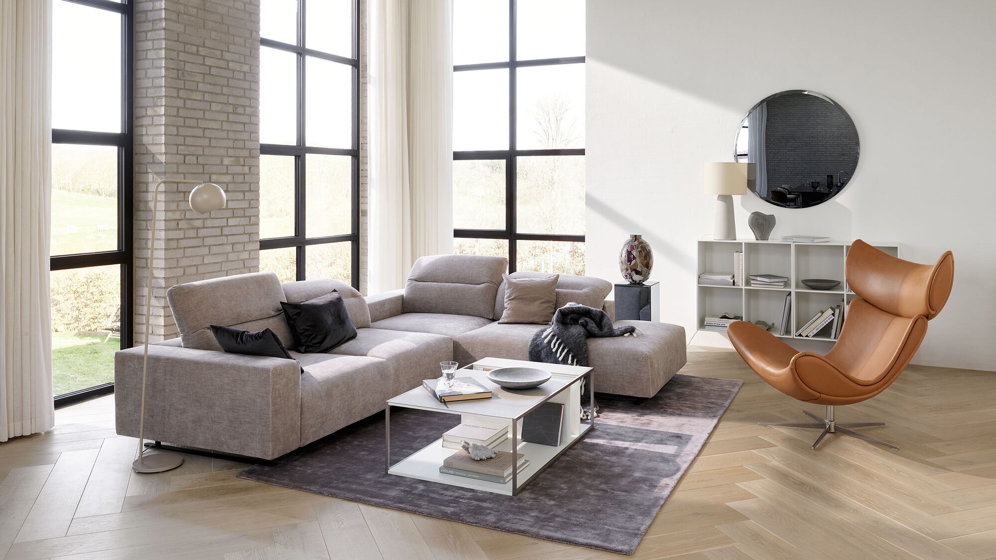 SOFÁ ESQUINERO HAMPTON CON RESPALDO AJUSTABLE Y ESPACIO DE ALMACENAJE AR00 – Sofás de BoConcept ...