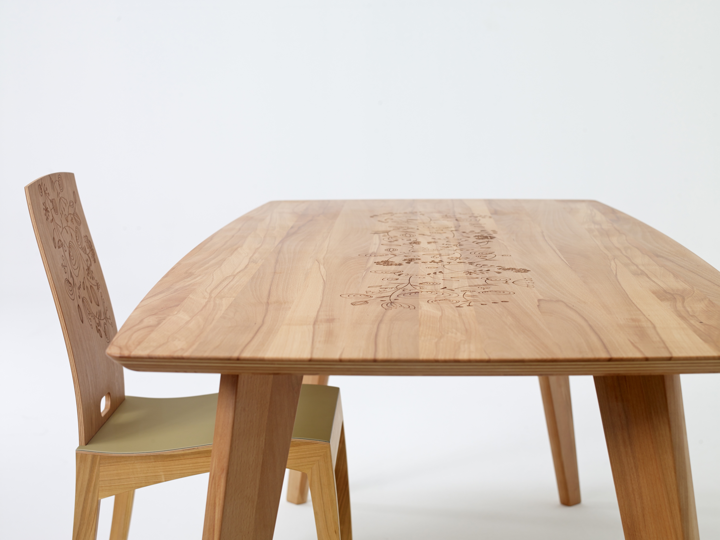FINN TABLE - Dining tables from Sixay Furniture | Architonic