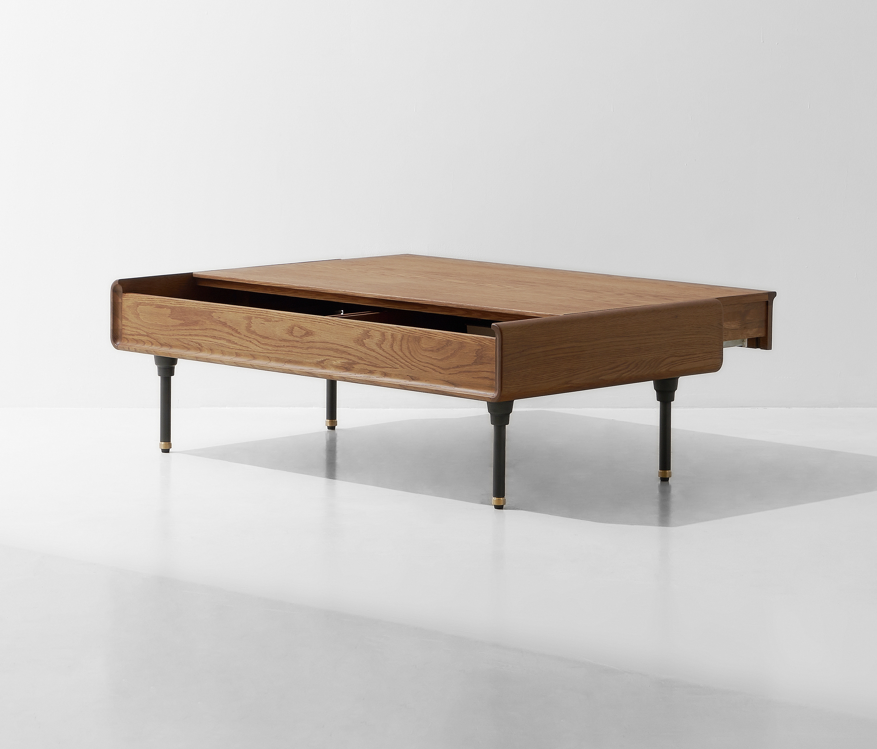 DISTRIKT ARMCHAIR - Armchairs from District Eight | Architonic