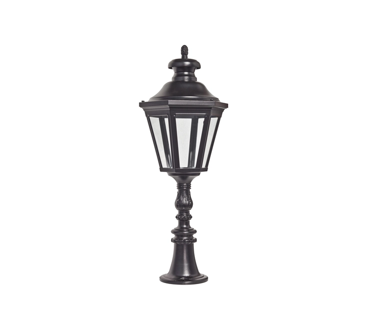 LOUIS XIII MODEL 9 – Lámparas exteriores sobre suelo de Roger Pradier ...