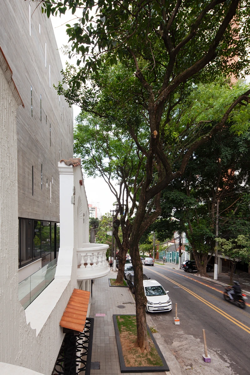 Blumenthal Building – Discover project by Kruchin Arquitetura | Architonic
