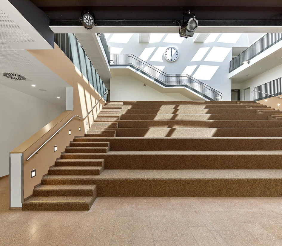 Regional School Neukloster – Discover project by Fabromont AG | Architonic