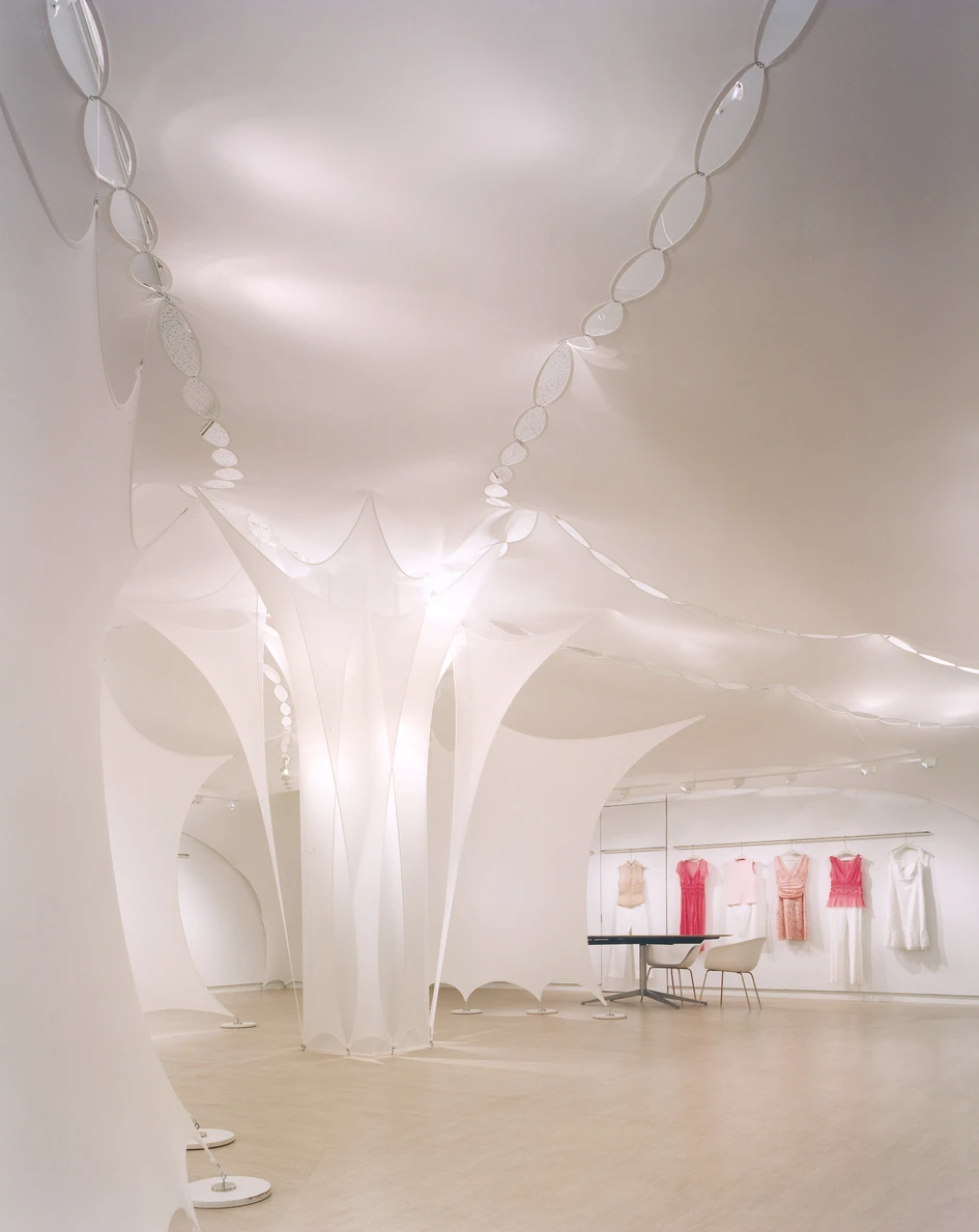 Elie Tahari Fashion Showroom – Descubra el proyecto de Gisela Stromeyer ...