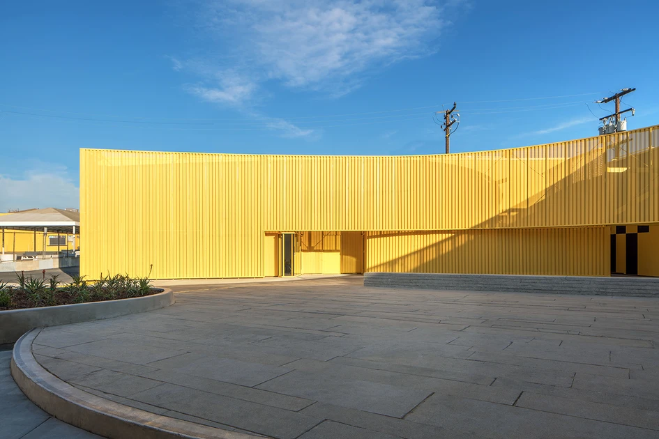 Animo South Los Angeles High School – Descubra el proyecto de Brooks ...