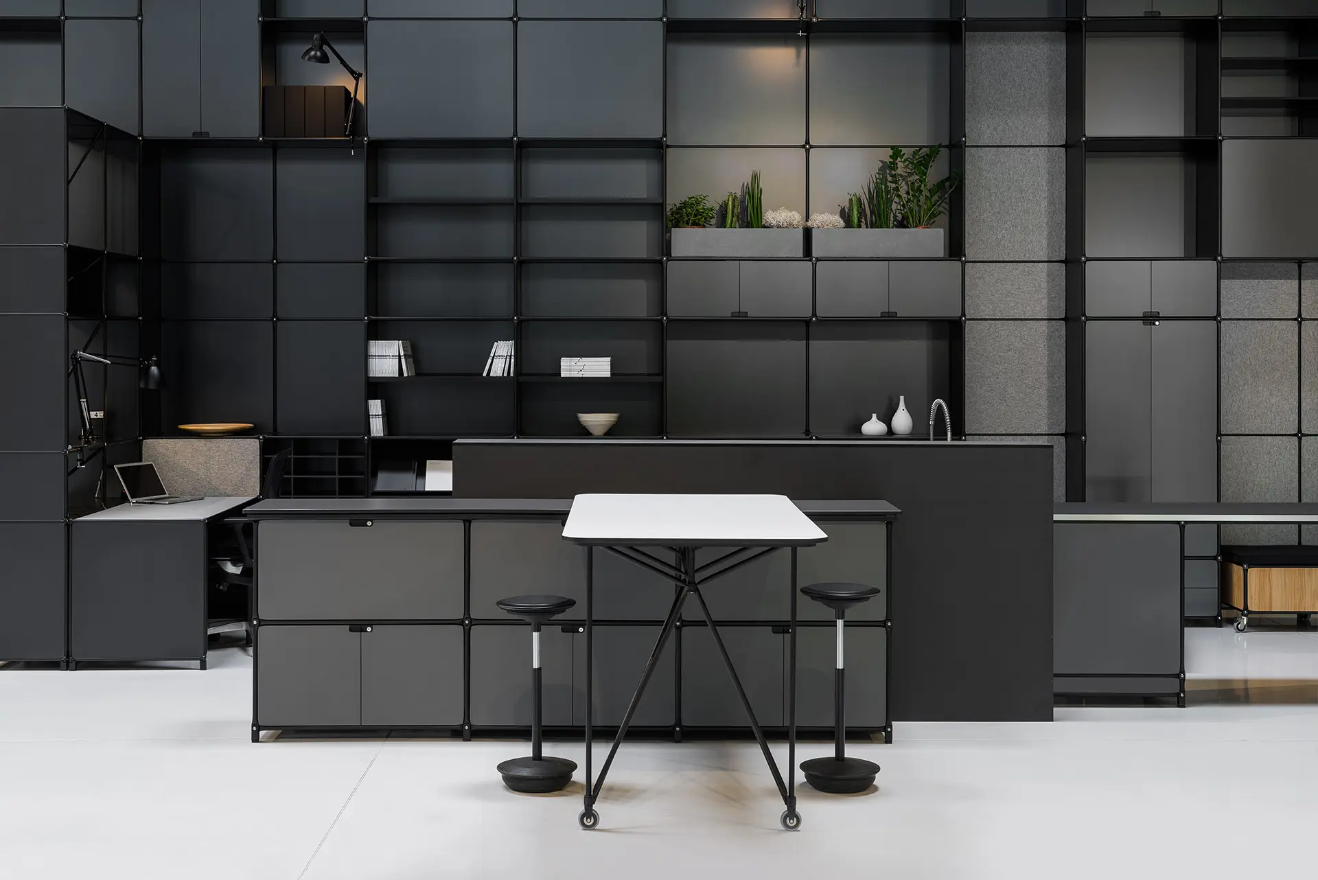 SHELF #17936 - Shelving from System 180 | Architonic