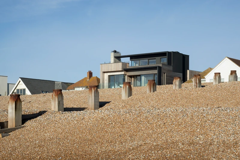 Surf's up!: beach houses are making waves | Architonic