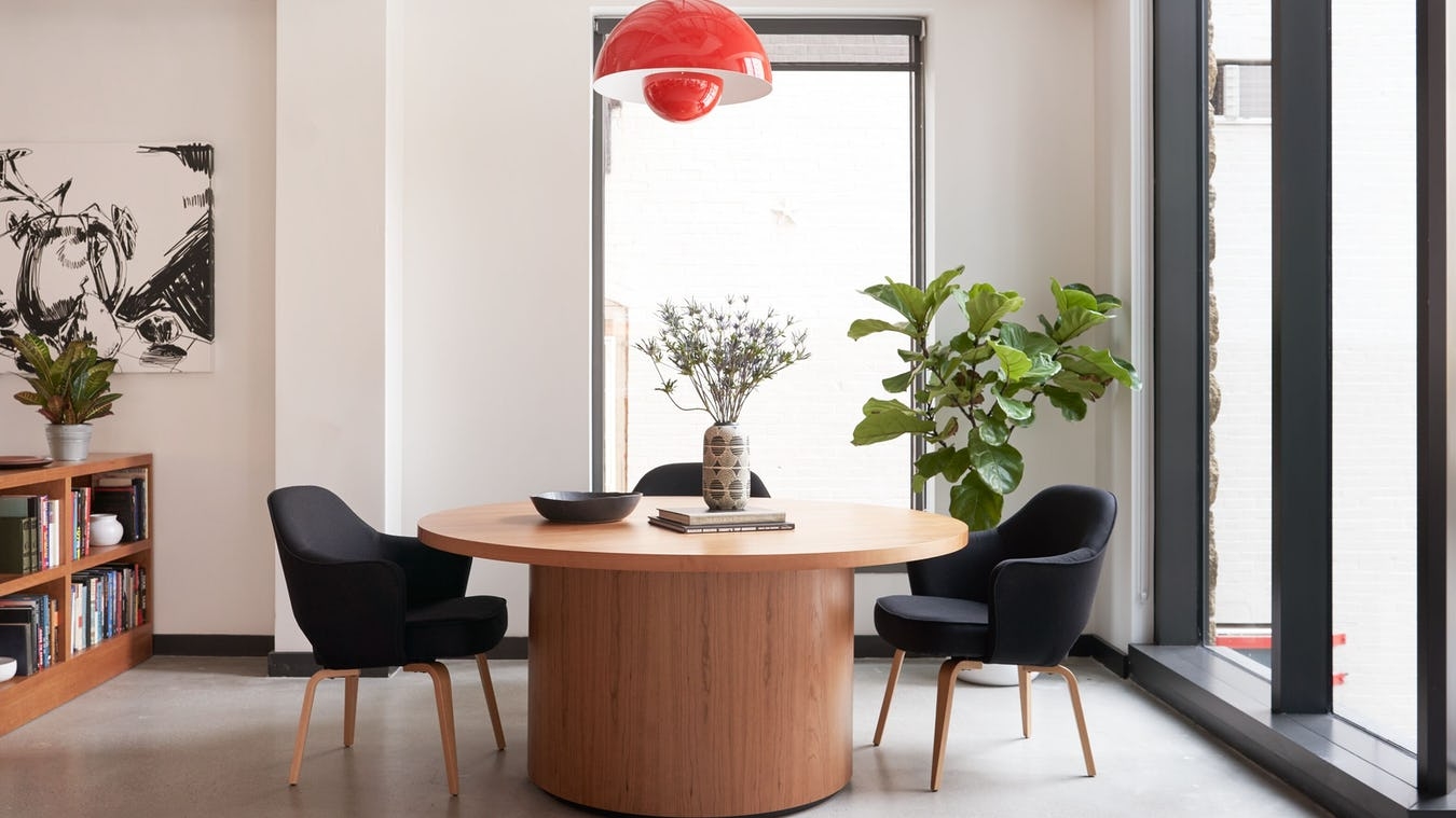 TITAN SIZE 1 PENDANT LIGHT, BLACK/WHITE INTERIOR - Suspended lights ...