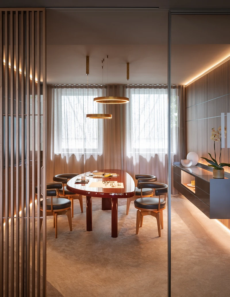 All under one roof: Interni Design Experience | Architonic