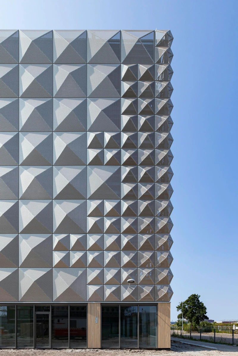 Industrial Facade New In The Facade Fabrication Technology